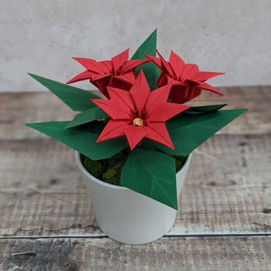 Faux origami paper poinsettia potted plants – Origami Blooms